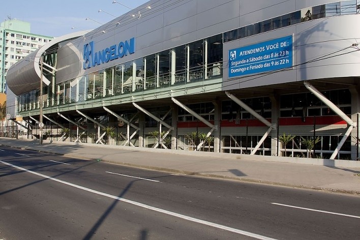 projetos 131.06 edifício de comércio: Supermercado Angeloni | vitruvius